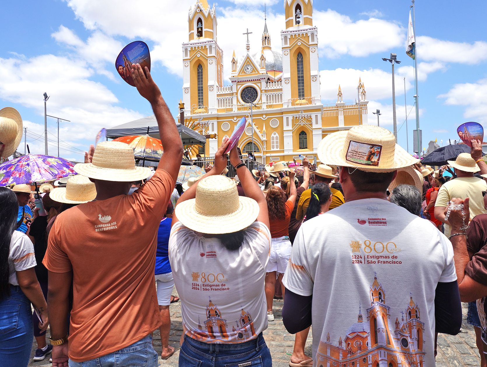 Romaria de São Francisco em Canindé (CE) é reconhecida como ...